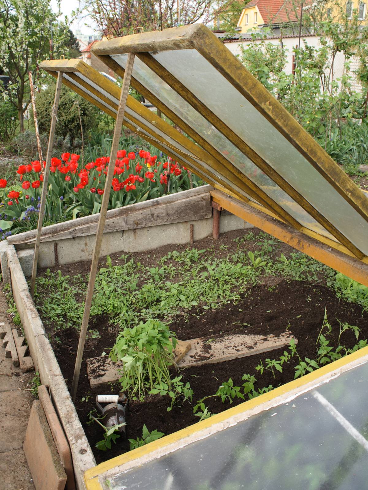 Hot Garden Building A Frame